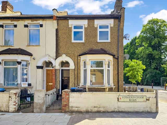1 bedroom maisonette for sale