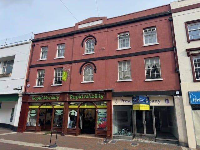 1 bedroom maisonette for sale