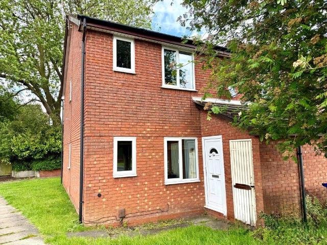 1 bedroom maisonette for sale