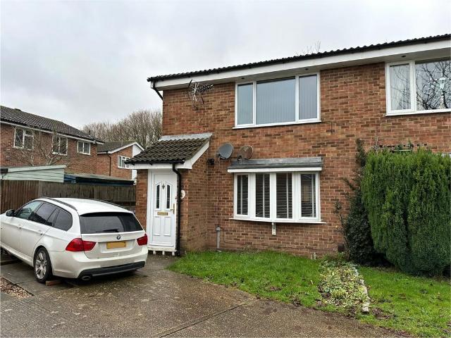1 bedroom maisonette for sale