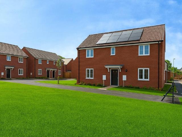 1 bedroom maisonette for sale