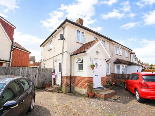 1 bedroom maisonette for sale