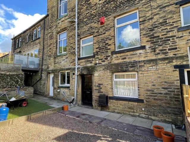 1 bedroom maisonette for sale