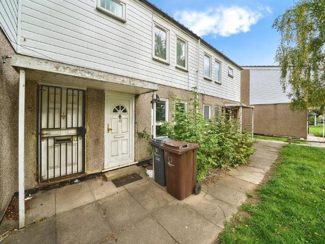 1 bedroom maisonette for sale