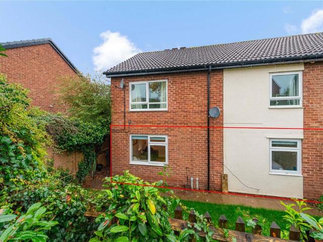 1 bedroom maisonette for sale