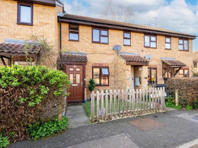 1 bedroom maisonette for sale