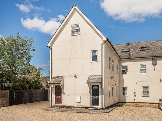 1 bedroom maisonette for sale