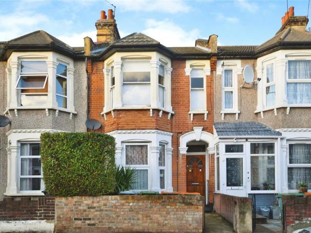 1 bedroom maisonette for sale