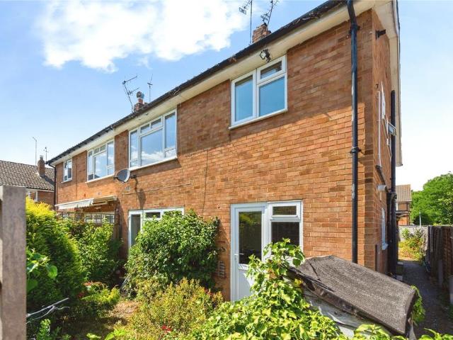 1 bedroom maisonette for sale