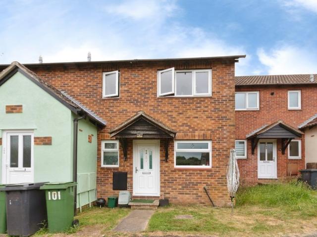 1 bedroom maisonette for sale