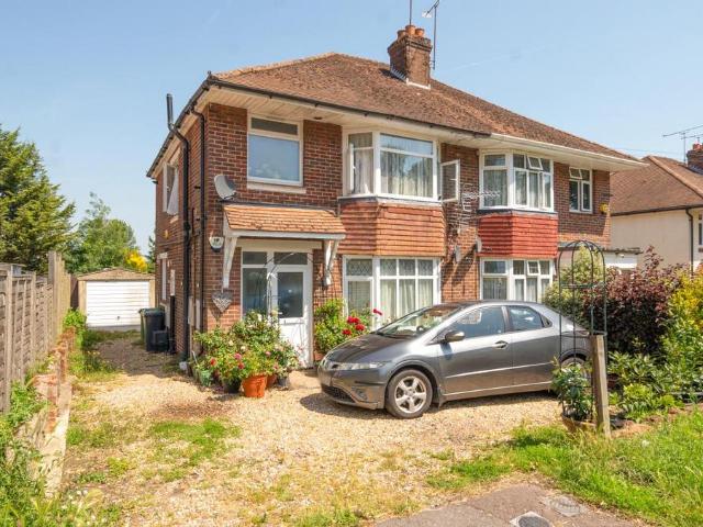 1 bedroom maisonette for sale