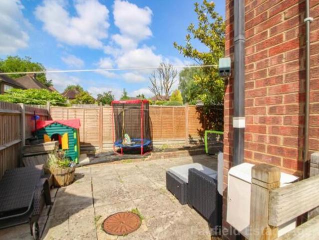 1 bedroom maisonette for sale in Thorpe Crescent, Oxhey, Watford, WD19