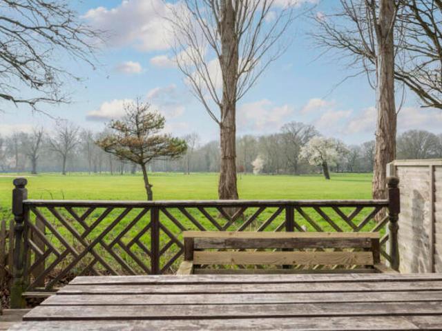 1 bedroom maisonette for sale in Aboyne Drive, Raynes Park, SW20