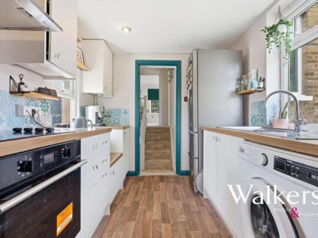 1 bedroom maisonette for sale in Crescent Road, Warley, CM14