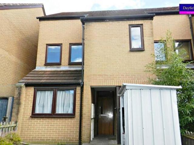 1 Bedroom Maisonette For Sale In Dunholme Road, London