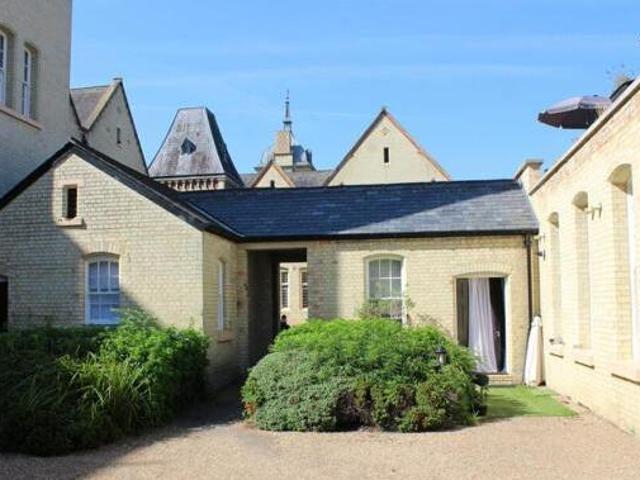 1 Bedroom Maisonette For Sale In Fairfield, Hitchin