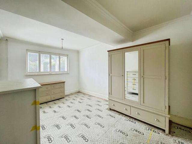 1 bedroom maisonette for sale in Grosvenor Road, Watford, Hertfordshire, WD17