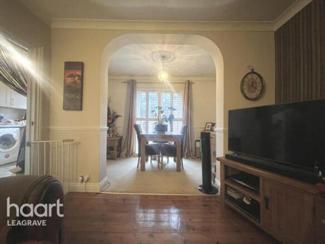 1 bedroom maisonette for sale in High Street, Luton, LU4