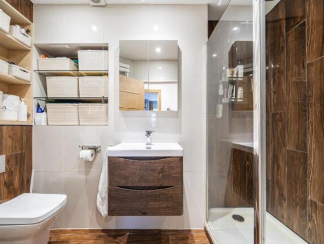 1 bedroom maisonette for sale in Kenilworth Gardens, Watford, Hertfordshire, WD19