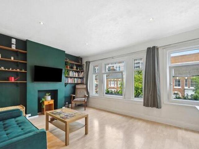 1 Bedroom Maisonette For Sale In London