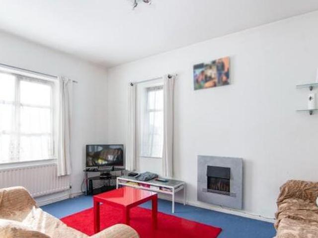 1 Bedroom Maisonette For Sale In London