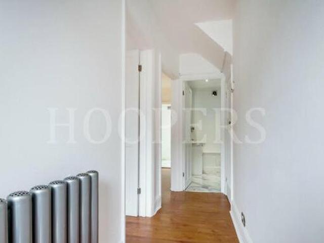 1 Bedroom Maisonette For Sale In London
