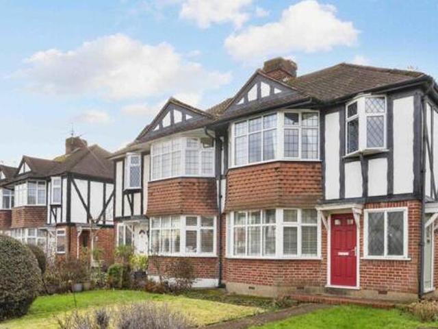 1 Bedroom Maisonette For Sale In Raynes Park