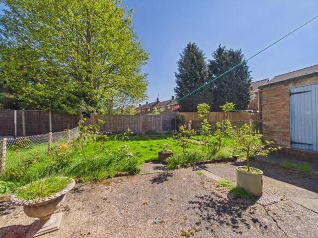1 bedroom maisonette for sale in Renton Road, Oxley, Wolverhampton, WV10