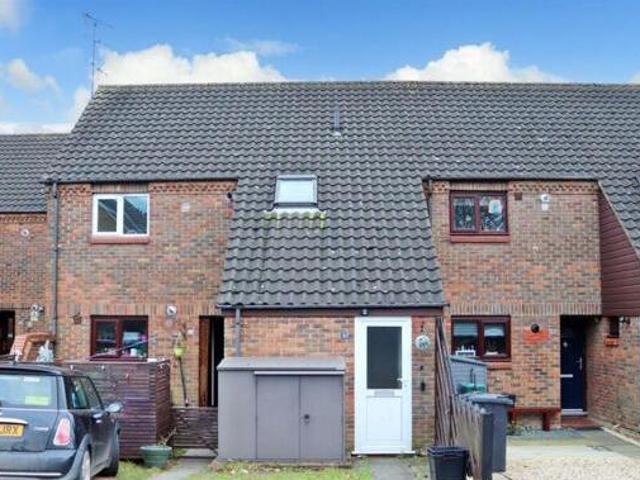 1 Bedroom Maisonette For Sale In St. Albans