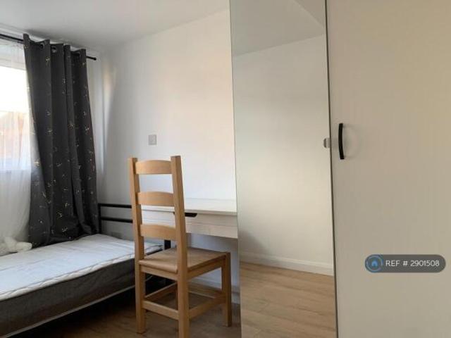 1 bedroom maisonette for rent in Tiverton Way, Cambridge, CB1