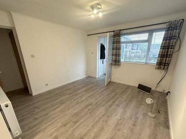 1 bedroom maisonette for rent in University Close Mill Hill NW7