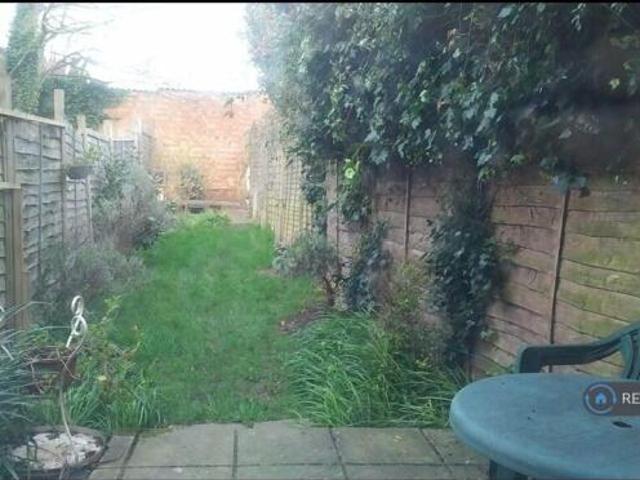 1 bedroom maisonette for rent in Witherston Way, London, SE9