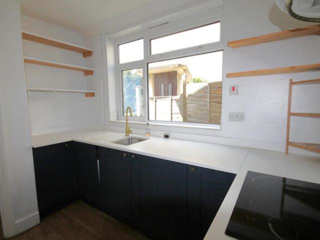 1 bedroom maisonette for rent in Benson Road, Oxford, OX3