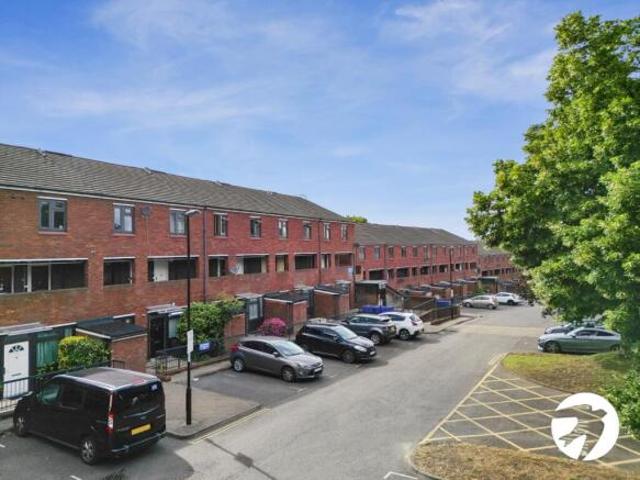 1 bedroom maisonette for rent in Burnt Ash Hill, London, SE12
