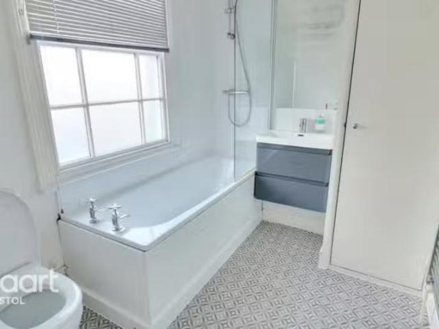 1 bedroom maisonette for rent in Clevedon Terrace, Bristol, BS6