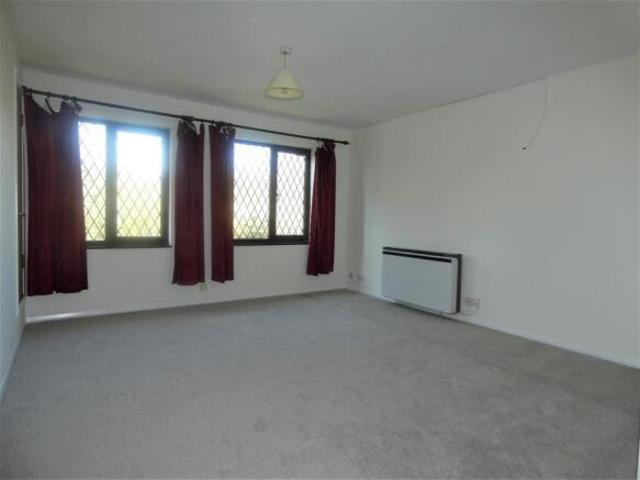 1 bedroom maisonette for rent in Ebury Road, Watford, WD17