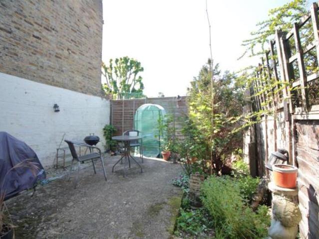 1 bedroom maisonette for rent in Evelina Road, Nunhead, SE15