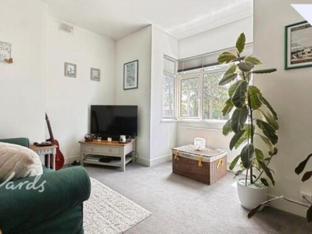 1 bedroom maisonette for rent in Forstal Road Aylesford ME20