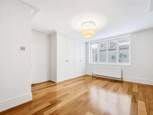 1 bedroom maisonette for rent in Gloucester Avenue, Primrose Hill, London, NW1