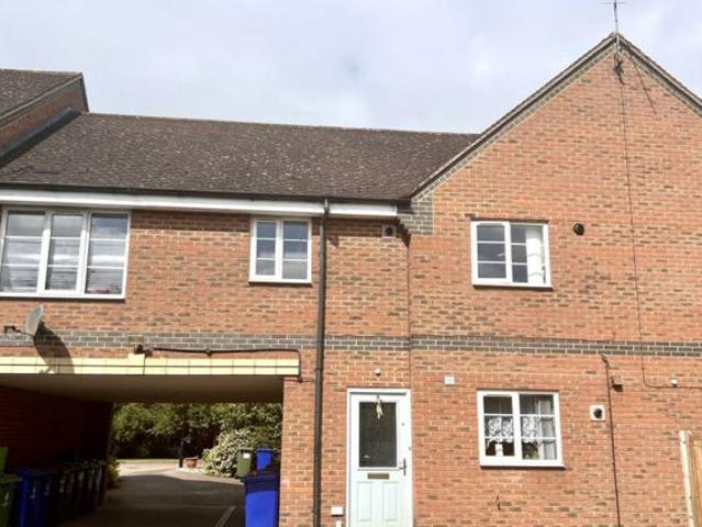 1 Bedroom Maisonette For Rent In Grange Park