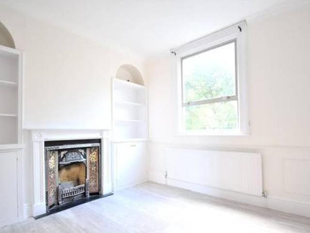 1 bedroom maisonette for rent in Grenfell Avenue Maidenhead Berkshire SL6