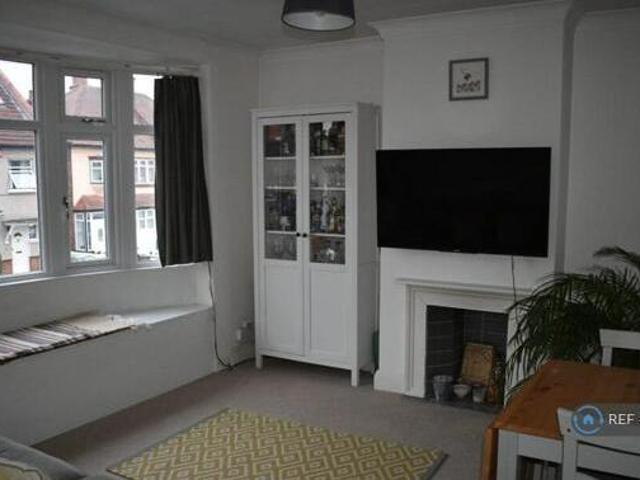 1 Bedroom Maisonette For Rent In London