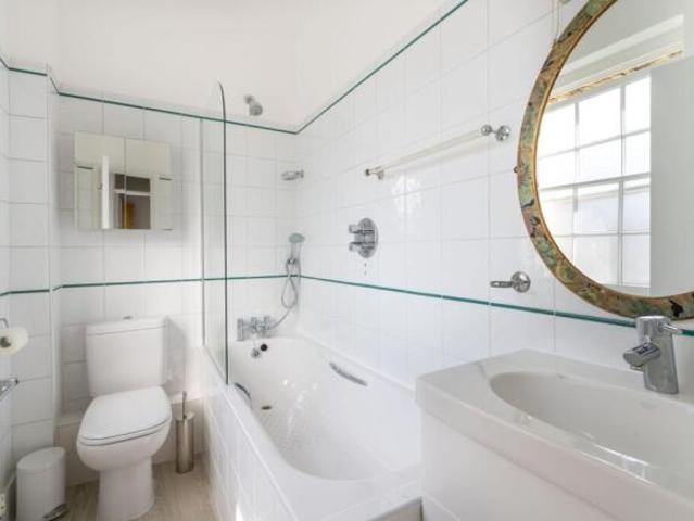 1 bedroom maisonette for rent in Lucerne Mews, Hillgate Village, London, W8