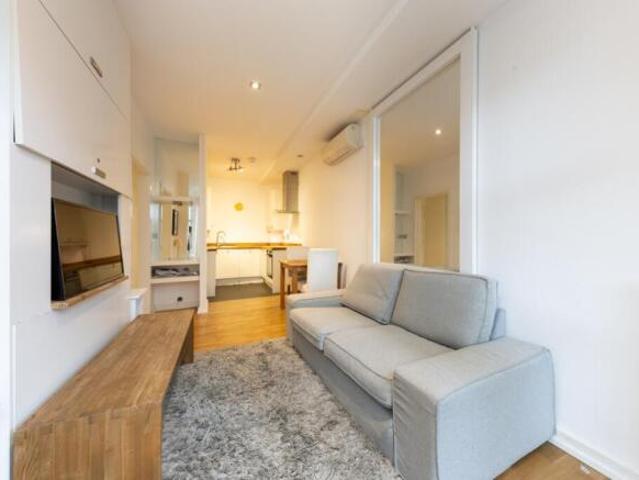1 bedroom maisonette for rent in Manilla Street London E14