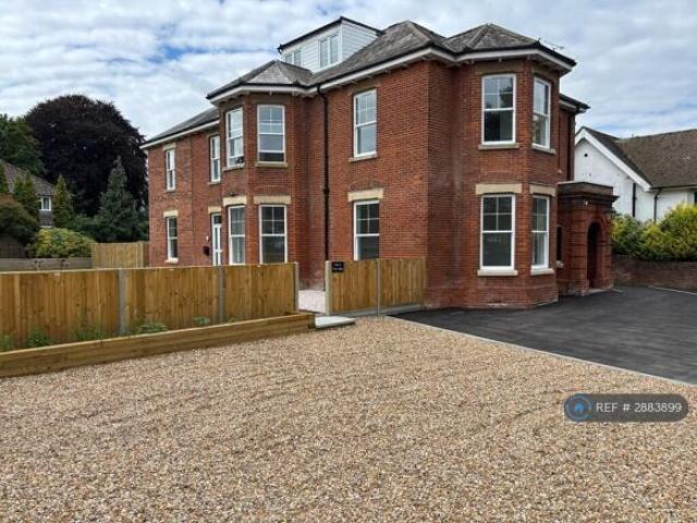 1 bedroom maisonette for rent in New Dover Road, Canterbury, CT1