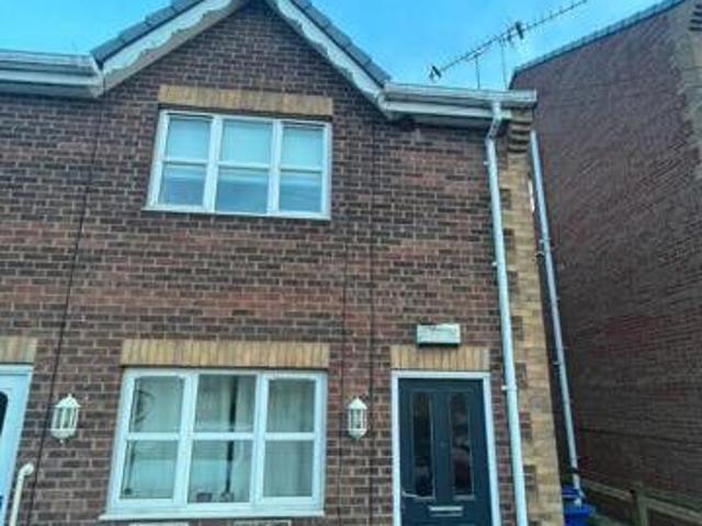1 Bedroom Maisonette For Rent In New Rossington