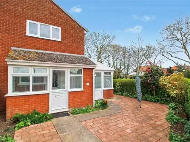 1 bedroom maisonette for rent in Nightingale Avenue, Reydon, S.