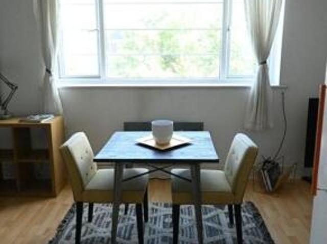 1 bedroom maisonette for rent in Parrs Wood Court, Manchester, M20