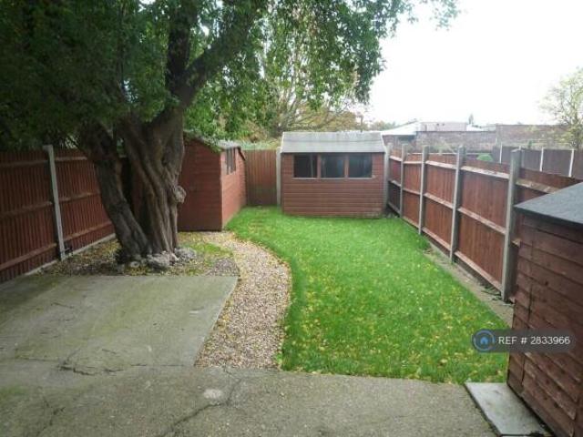 1 bedroom maisonette for rent in Prince Henry Road, London, SE7