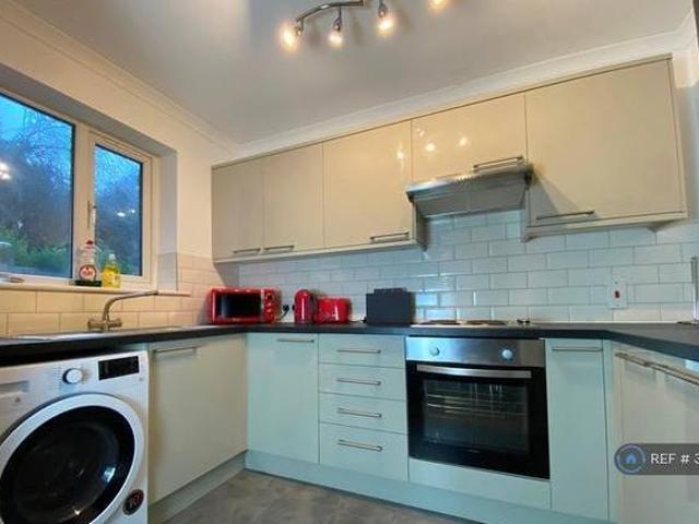 1 bedroom maisonette for rent in St Francis Close Rochester ME2